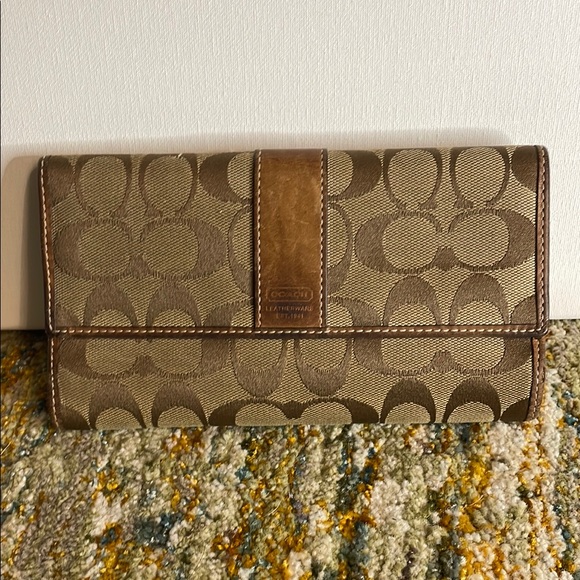 Coach | Bags | Coach Signature Canvas Wallet Trifold Purse Checkbook ...